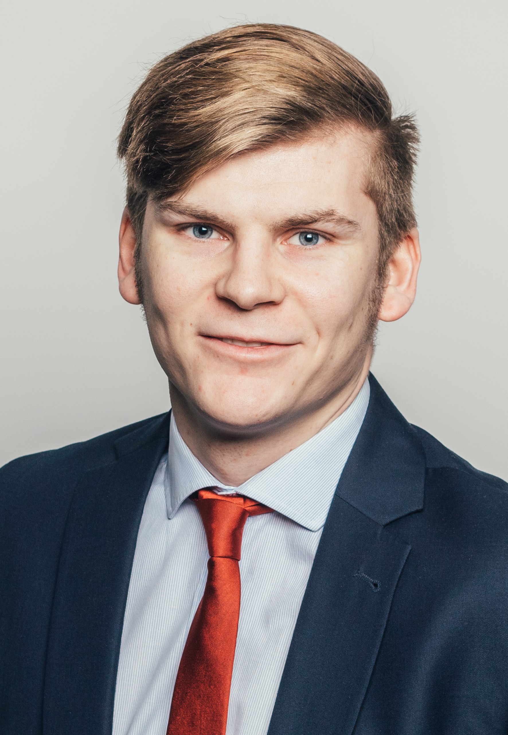 Lehrstuhlteam | Volkswirtschaftslehre (Prof. Dr. Sebastian Kessing)